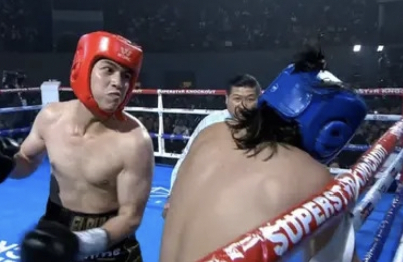 El Rumi Kalahkan Jefri Nichol Lewat TKO 38 Detik, Pertahankan Gelar ICB